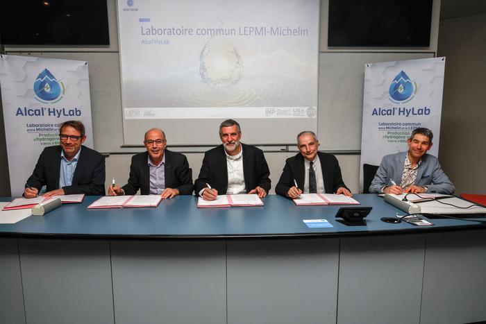 Collaborative Research Initiative Advances Green Hydrogen Production ...